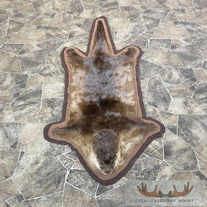 River Otter Full-Size Rug For Sale - Creel Taxidermy